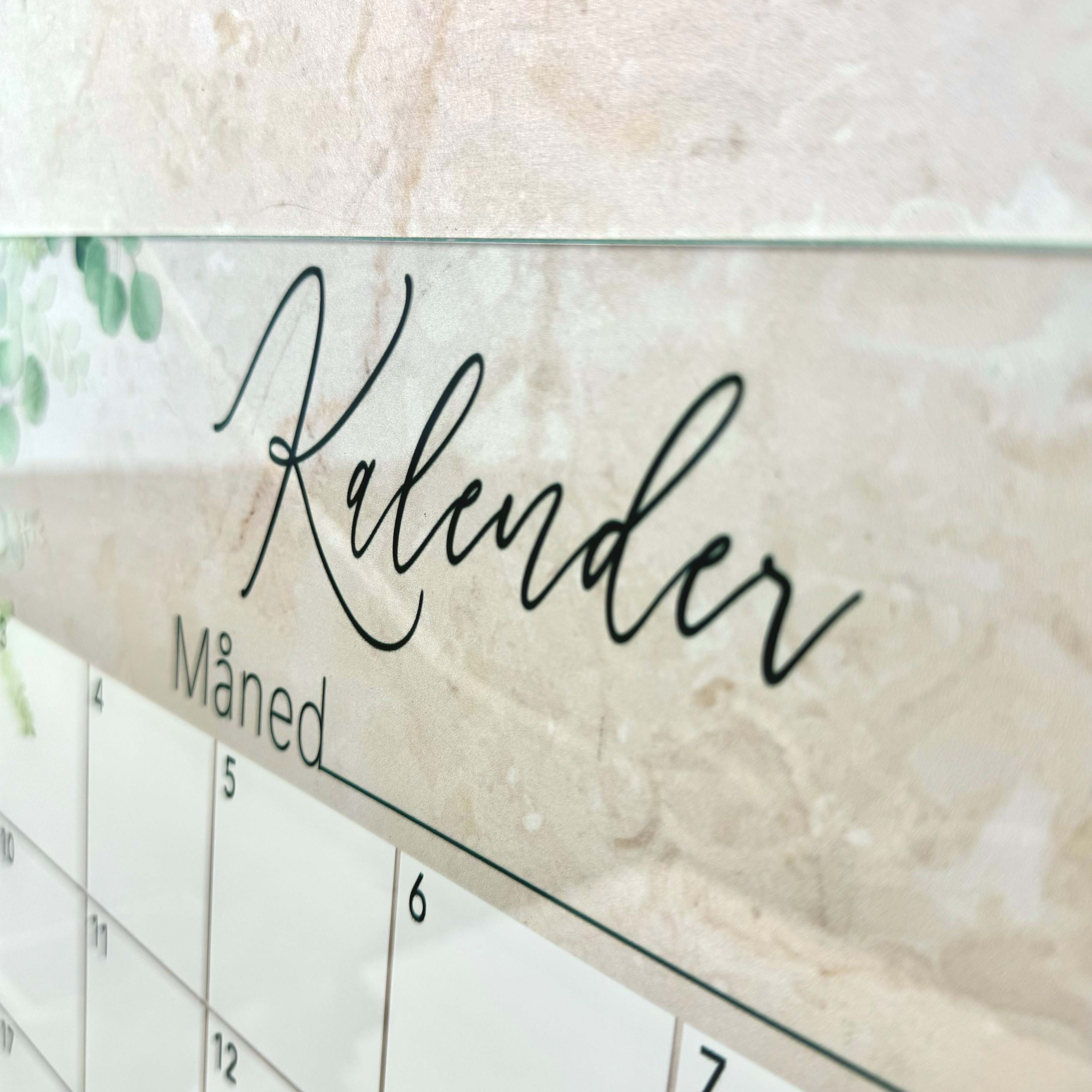 Personligt interiør | Specialopgaver | Træ og akryl » Kreaværket